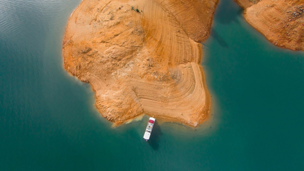 Compound Weather Extreme Events and their Impacts